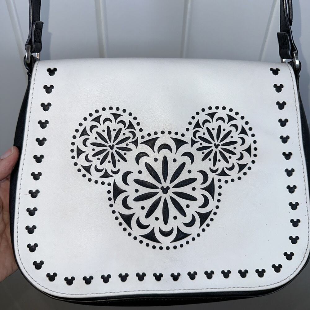 Vera Bradley Disney Laser Cut Mickey Mouse Icon Cross… - Gem